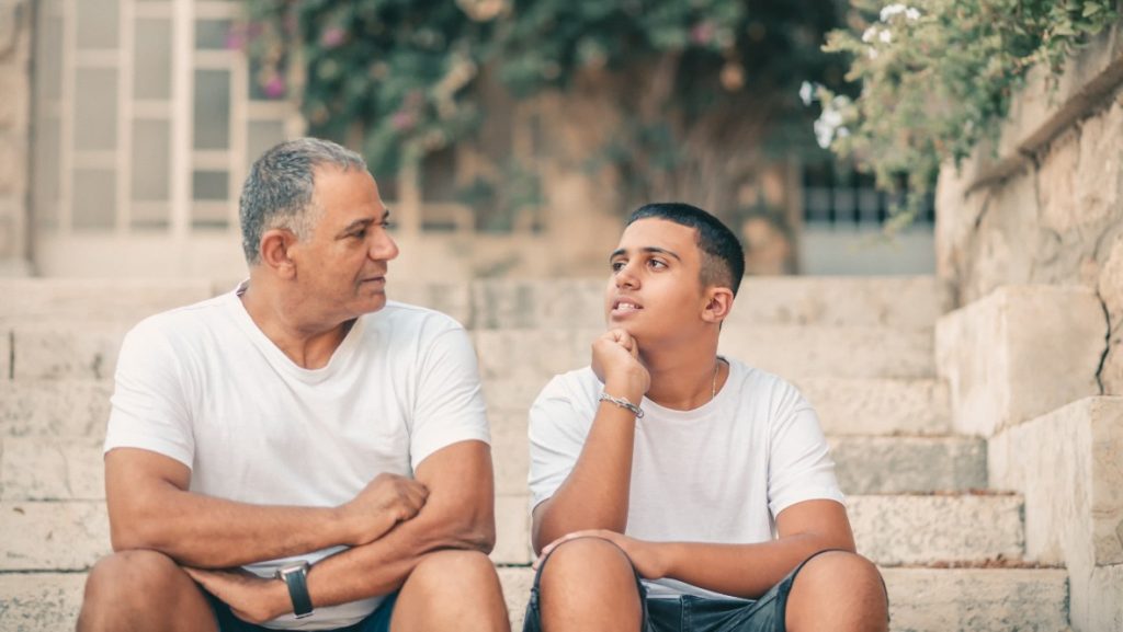 Comment communiquer efficacement avec mon enfant ? - Commeunique